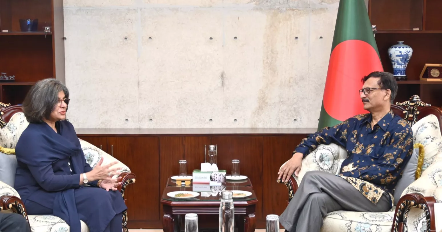 Pakistan FS meets Bangladesh Foreign Affairs Adviser to strengthen ...