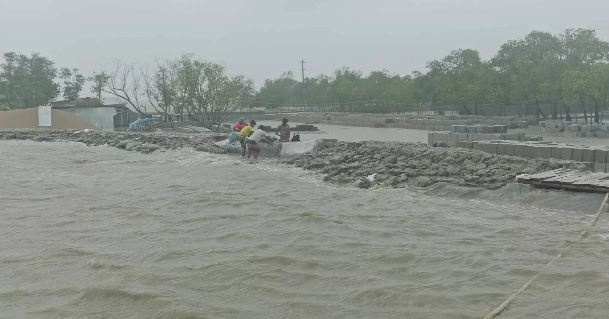 16 years on, memories of Cyclone Aila still haunt southwestern Bangladesh