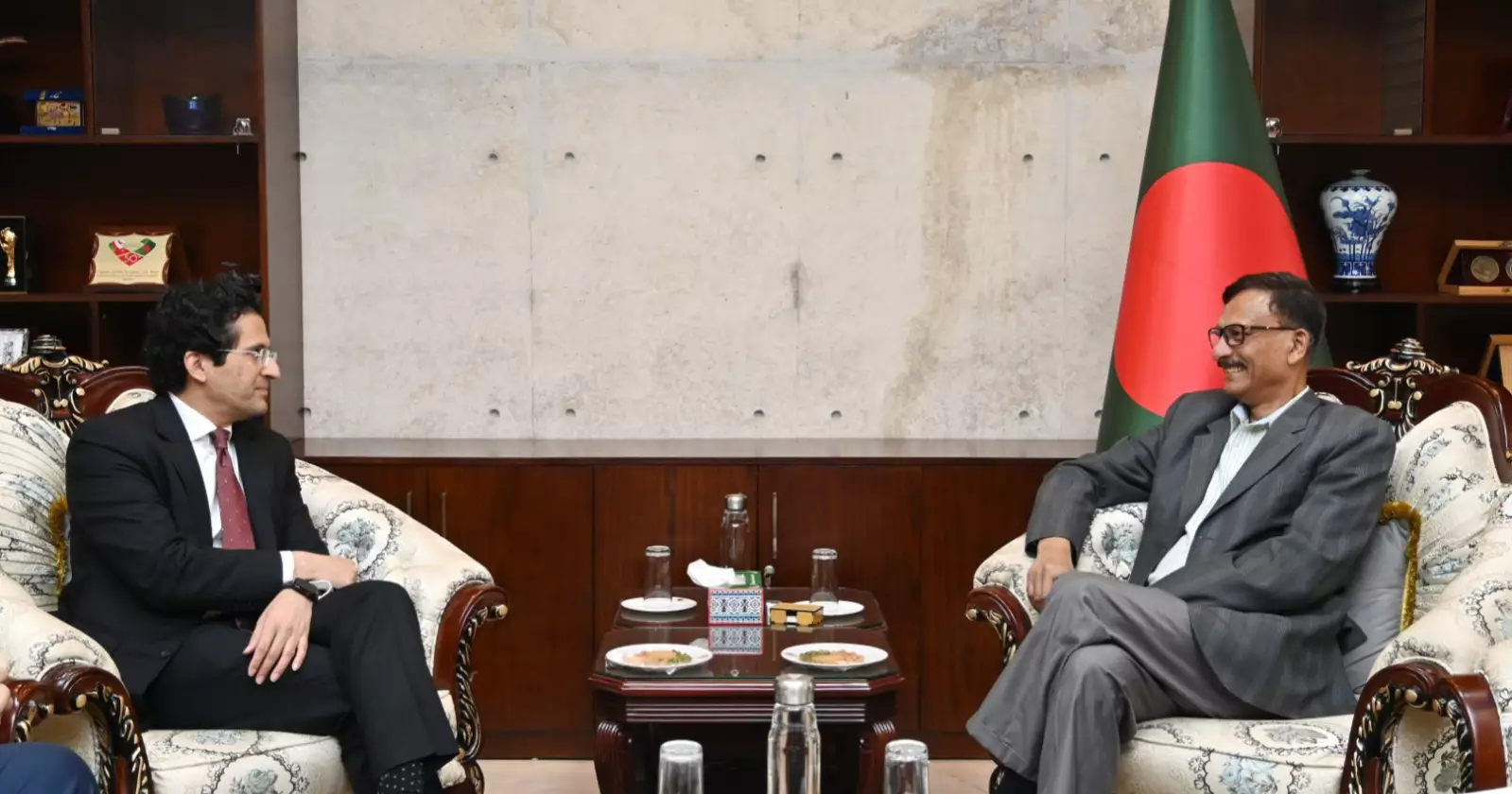 Bangladesh, Pakistan pledge stronger ties to boost mutual progress