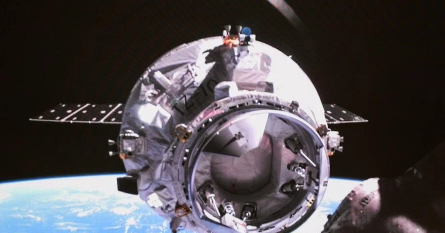 China studies mouse embryos in space to explore early life development