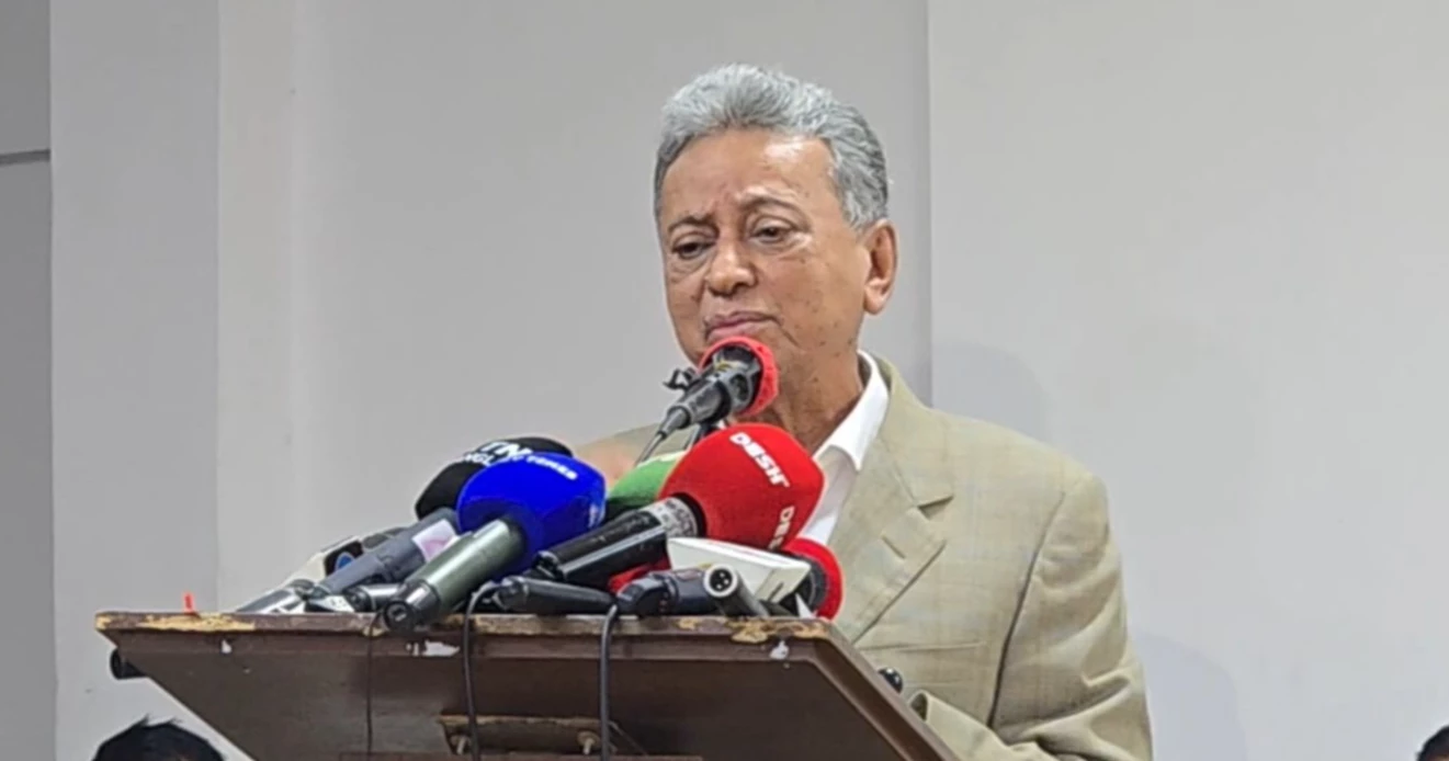 Desperation to hold referendum before election raises public suspicion: Khosru