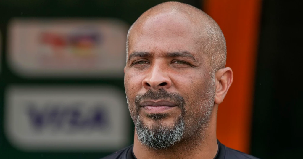 Nigeria hires ex-Mali coach Éric Chelle to boost World Cup qualifiers