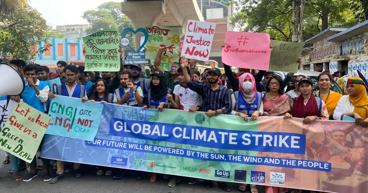 Youth climate activists demand urgent revision of energy plan and boost ...