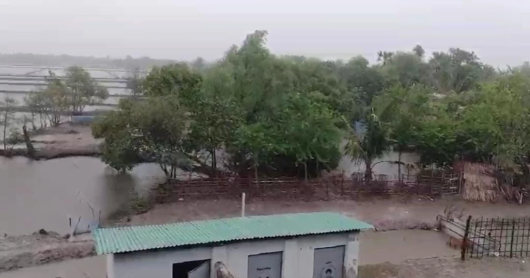 Cyclone Remal: Great Danger Signal No. 10 issued for Mongla, Payra; 9 ...