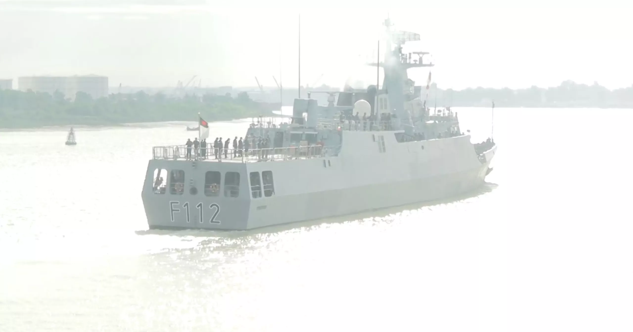 Bangladesh Navy warship sails for Sri Lanka to join International Fleet ...